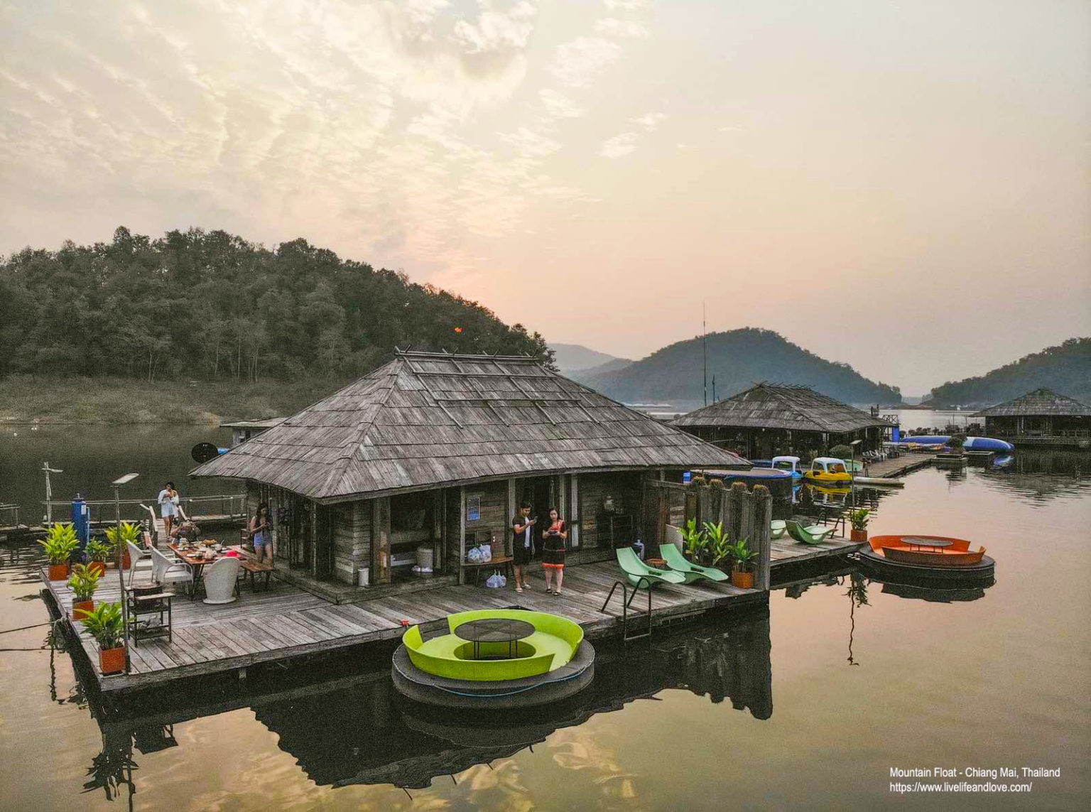 Mountain Float-Chiang Mai | Live Life and Love