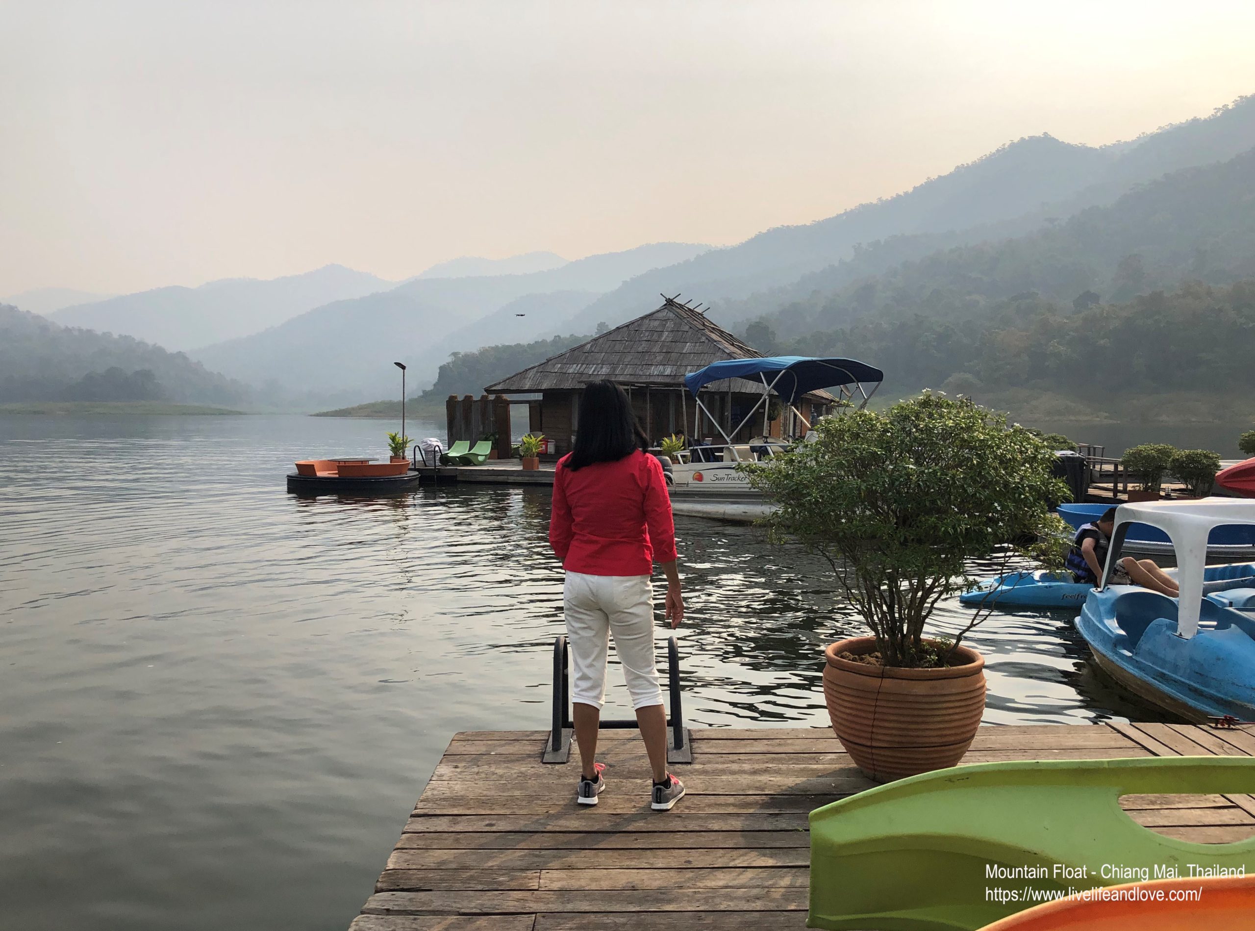 Mountain Float-Chiang Mai | Live Life and Love