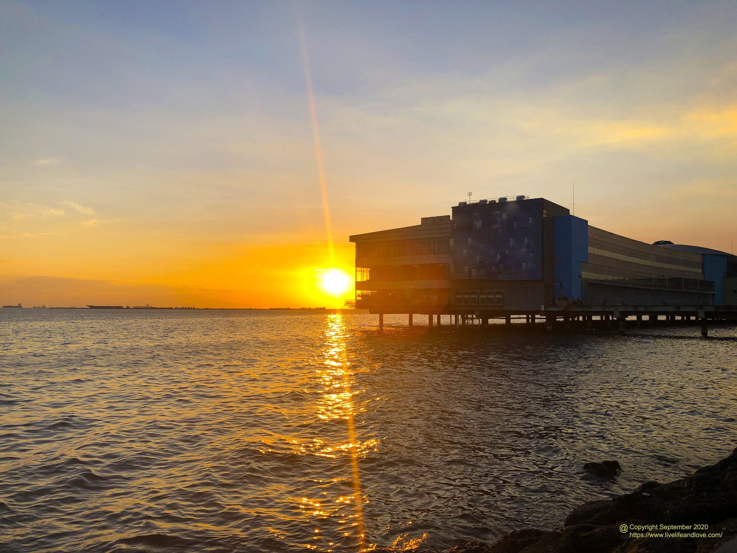 Magnificent Sunset Over Manila Bay | Live Life and Love