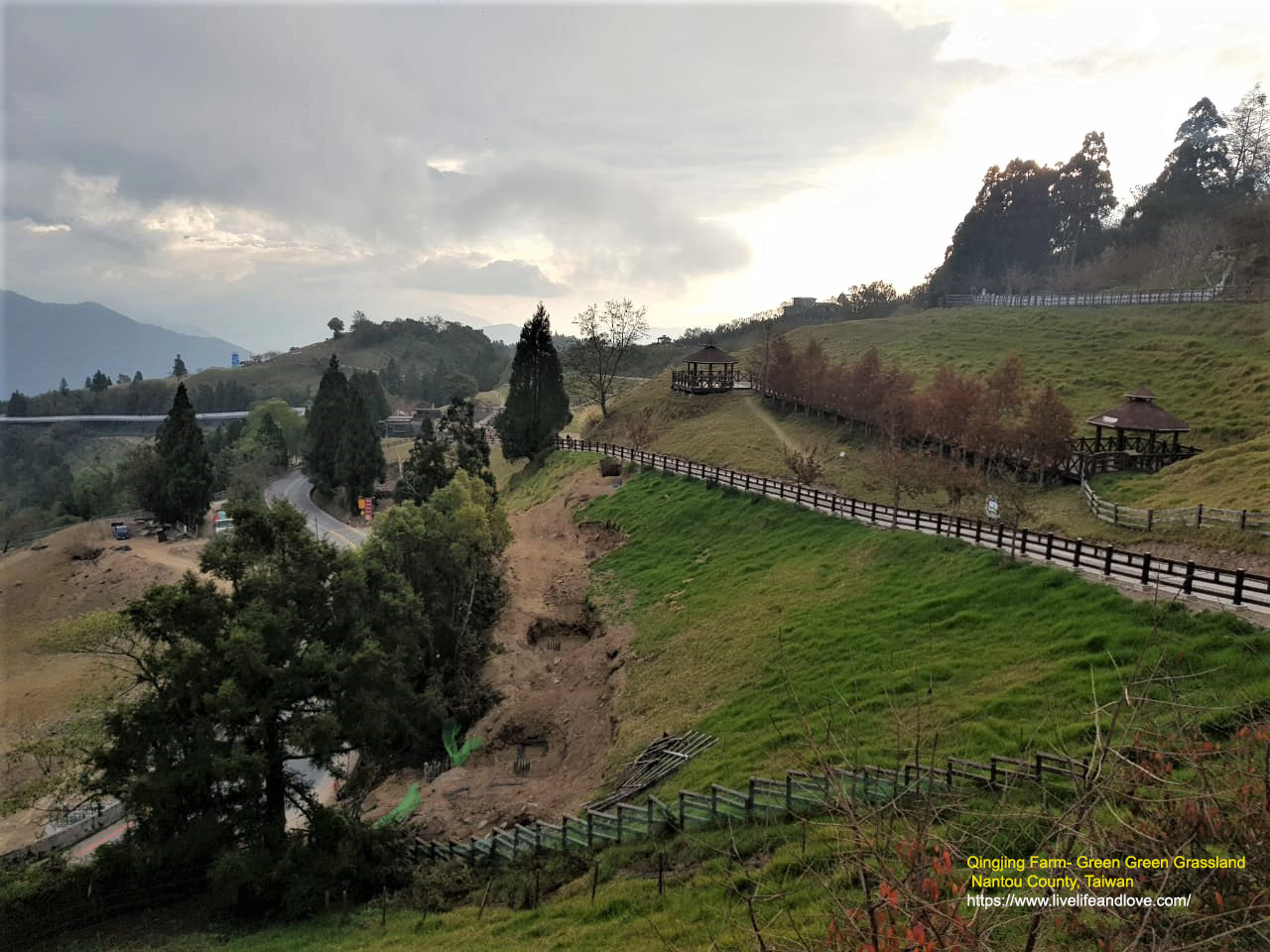 Qingjing Farm-Green Green Grassland | Live Life and Love